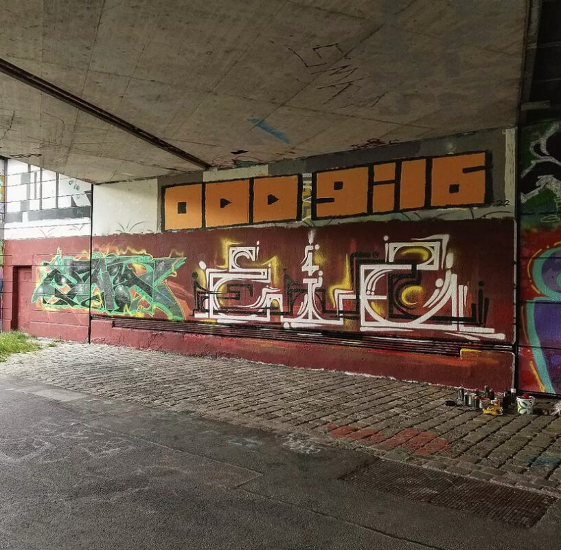 STAX & EIZ - SPRAYCITY.AT Graffiti Blog